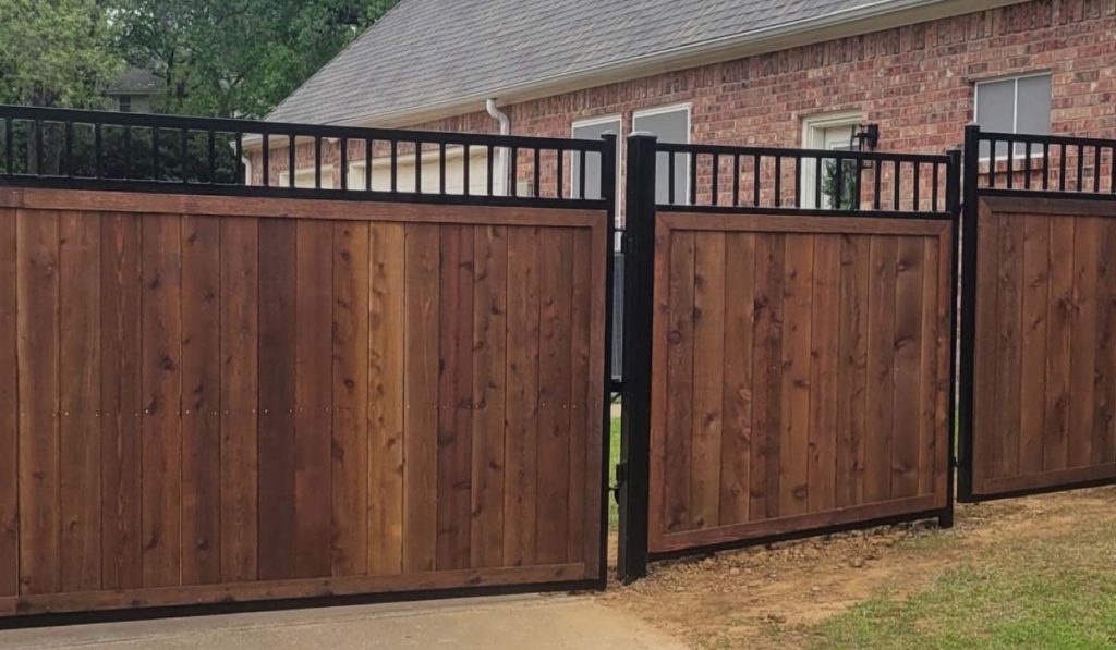 How To Hire The Best Fence Contractor In Fort Worth - Time Lapse Magazine